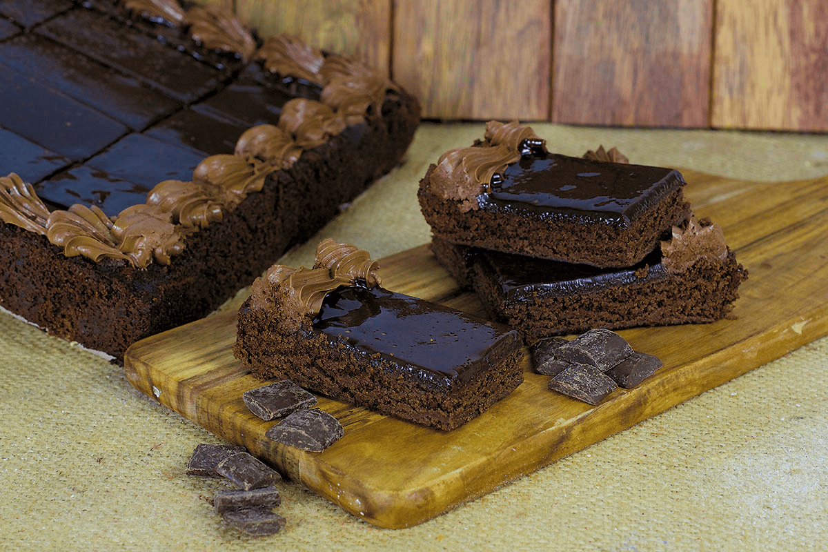 Cake Tray Mud Cake 24 Slice - MDSLAB Heavens Kitchen - Reliable food ...